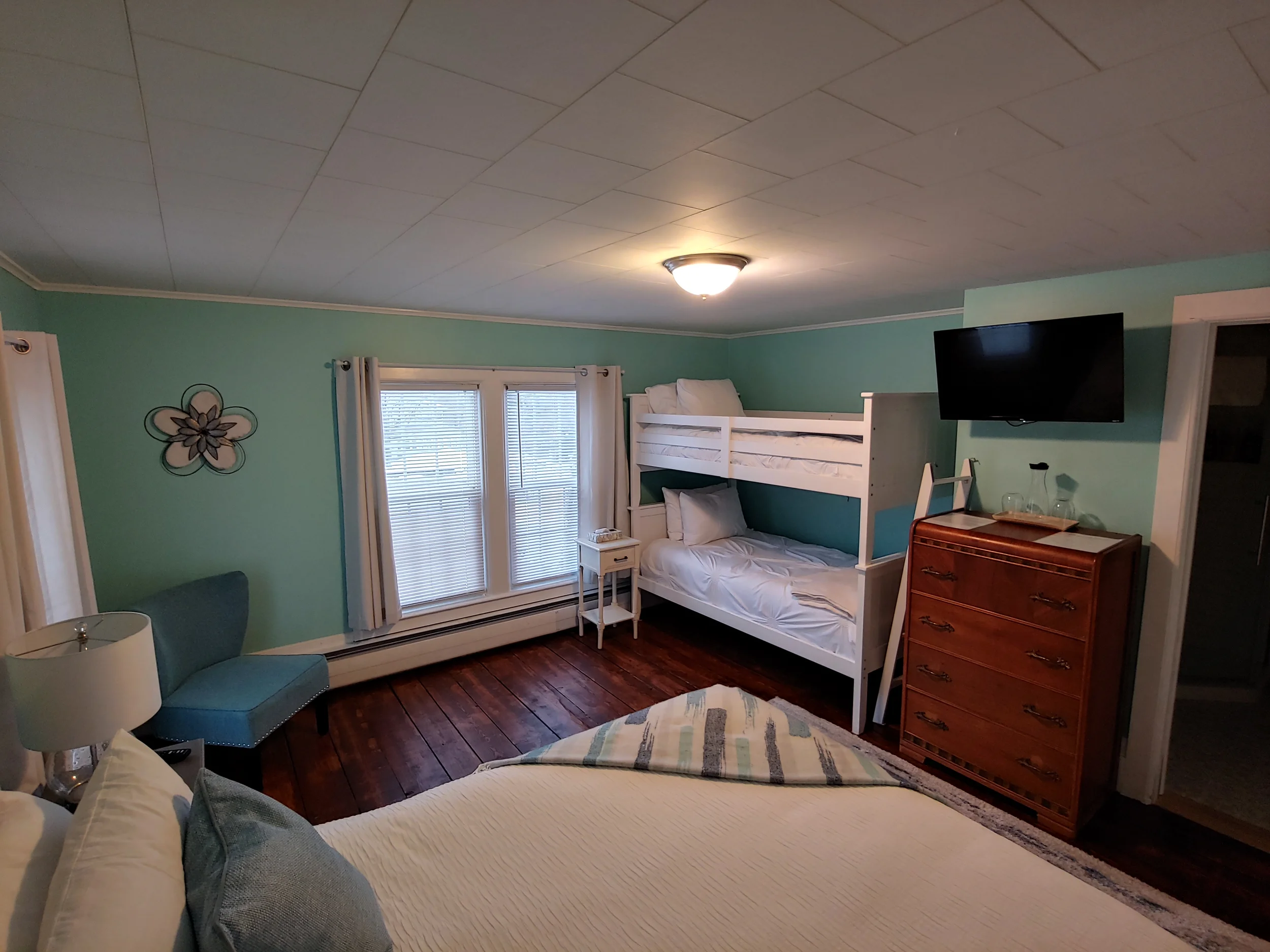 Goose Pond Inn | Adirondack Mountains Bed and Breakfast